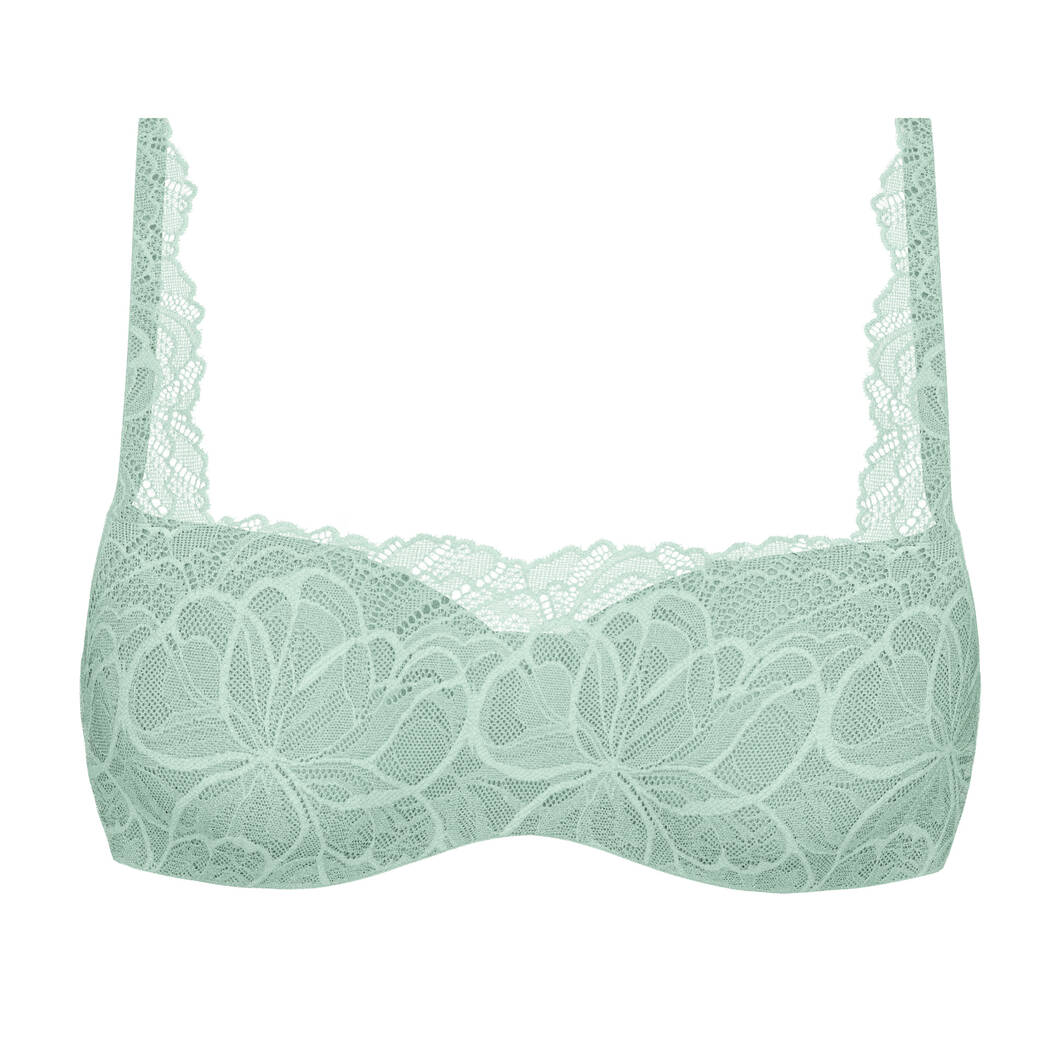 Lace balconette bra Triumph Body Make-Up Illusion Lace