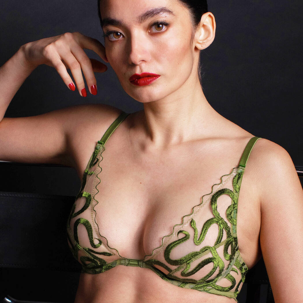 Underwire triangle bra Studio Pia Naga