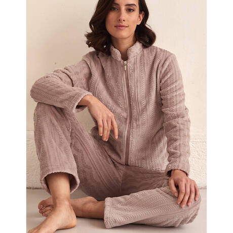 CANAT Nightwear and homewear