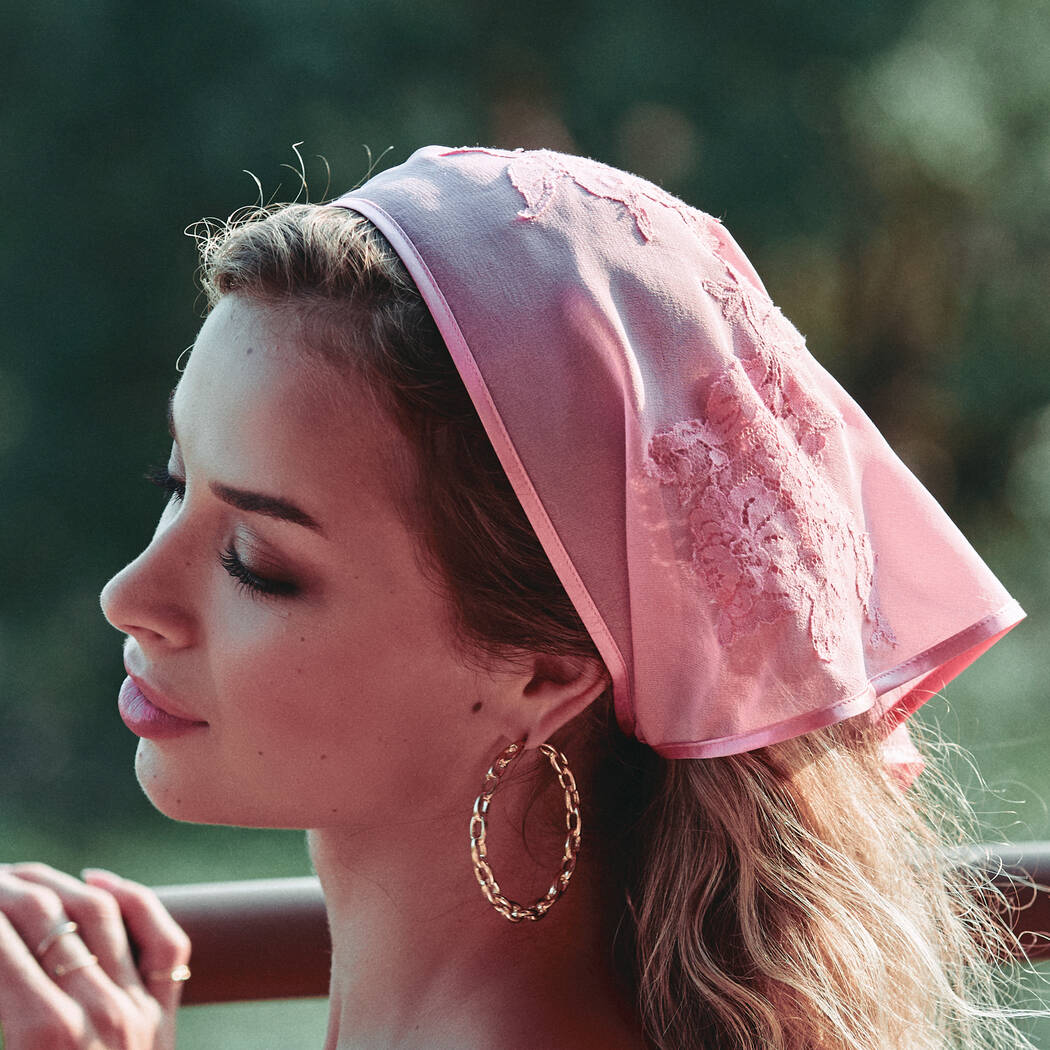 Silk and lace scarf Marjolaine Calista